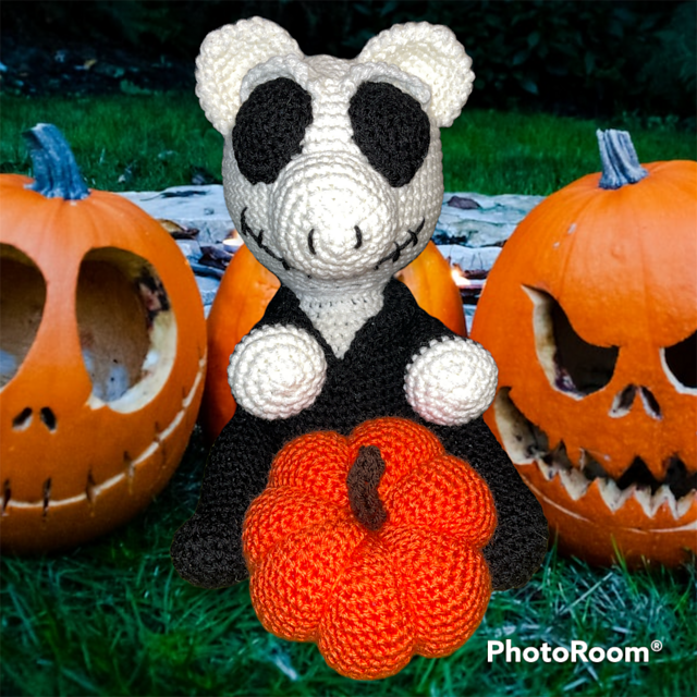 Ravelry: Skeleton Bear pattern by Carolann Rutkowski