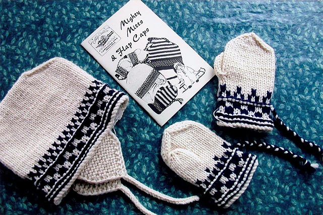 Ravelry: Mighty Mitts pattern by Carol A. Anderson