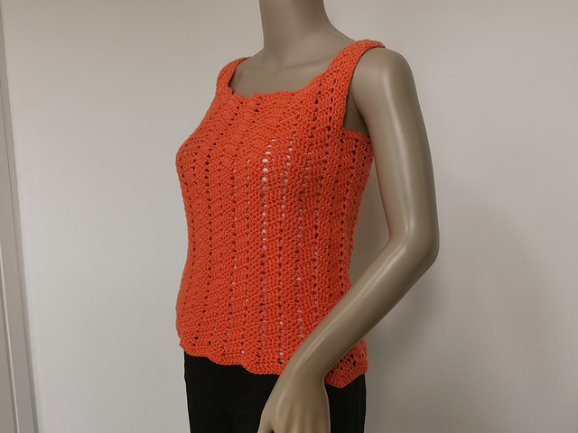 Ravelry: Summer top Norma for women pattern by Carolina Speek