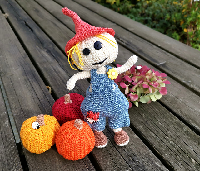 Ravelry: Scarecrow Sammy pattern by Carolina Speek