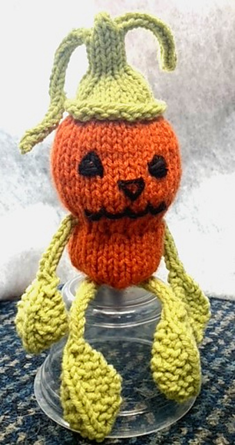Ravelry: Pumpkin - Halloween Fat Heads pattern by Caroline Watton