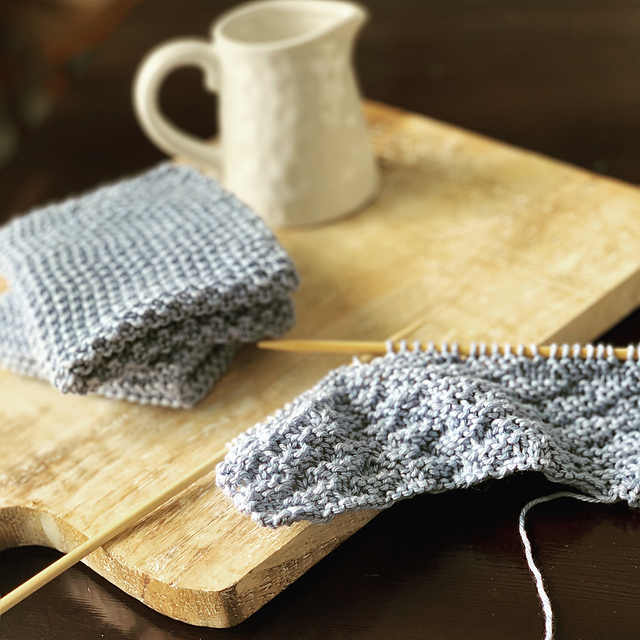 Ravelry: Pyramid Patch pattern by Carolyn Edgar