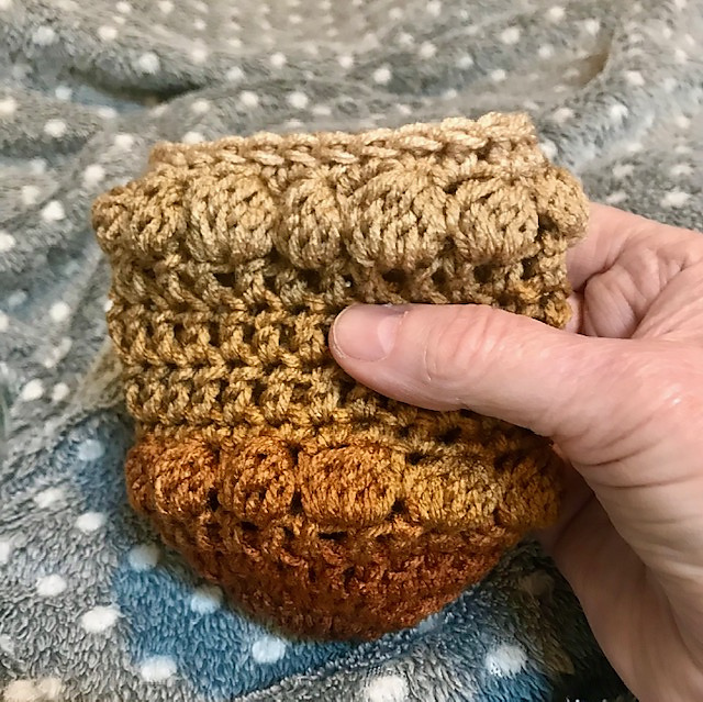 Ravelry: The Hygge Mason Jar Cozy pattern by Pam Carr