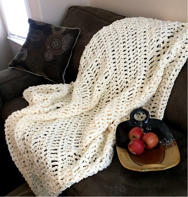 Ravelry: The Snonomo Blanket pattern by Pam Carr