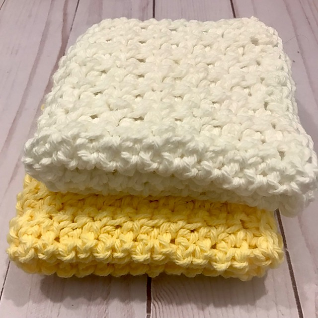 Ravelry: Alternating SIngle Crochet Wash Cloth pattern by Pam Carr