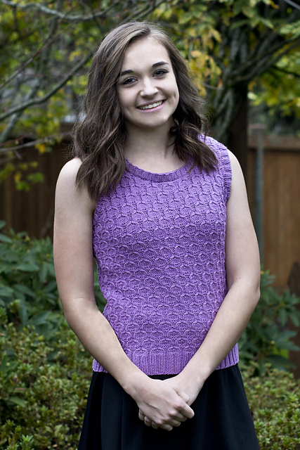 Ravelry: Textured Sleeveless Shell pattern by Melissa Leapman
