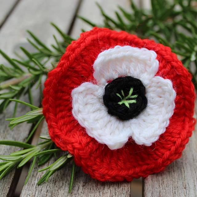 Ravelry: ANZAC Poppy pattern by Elizabeth Castle