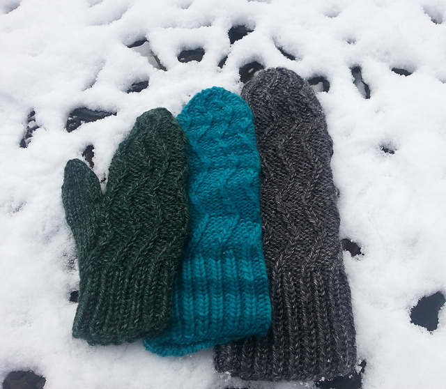 Ravelry: Slalom Mittens pattern by Catherine Berry