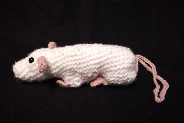Ravelry: Rat Drawstring Pouch pattern by Louis Rosenberg