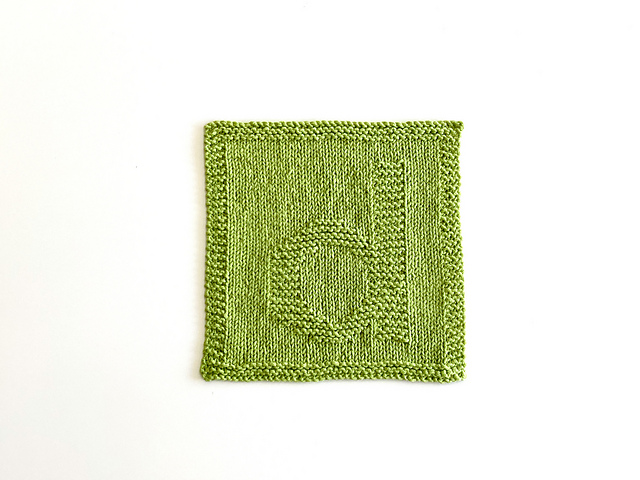 Ravelry: Lowercase letter d pattern by Cecilia Fameli