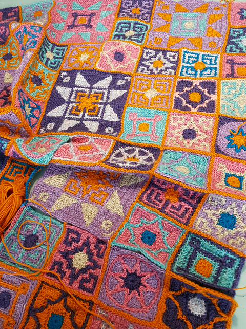 Ravelry: Chacanina's Amma CAL mosaic blanket