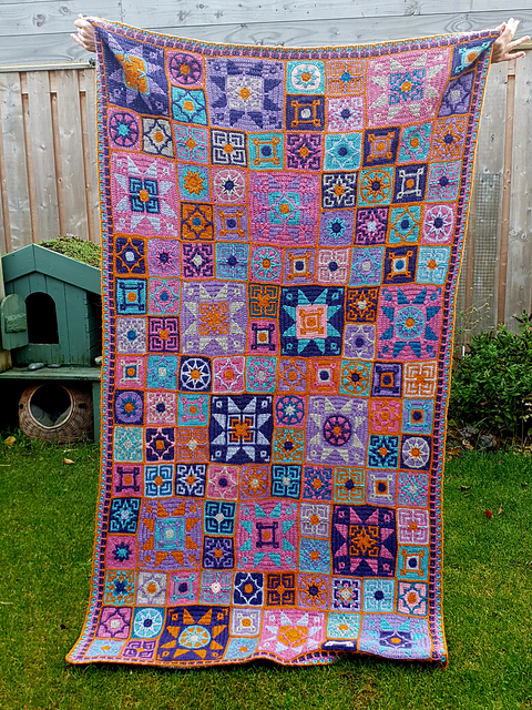 Ravelry: Chacanina's Amma CAL mosaic blanket