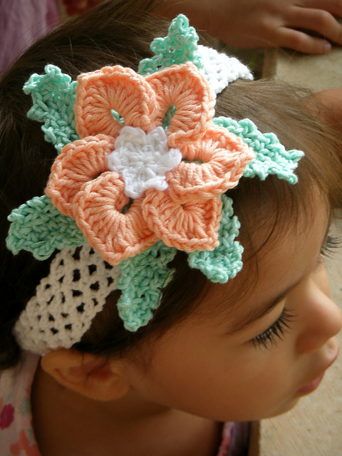 Ravelry: ChanteuseCrochet's Lily's facinator headband