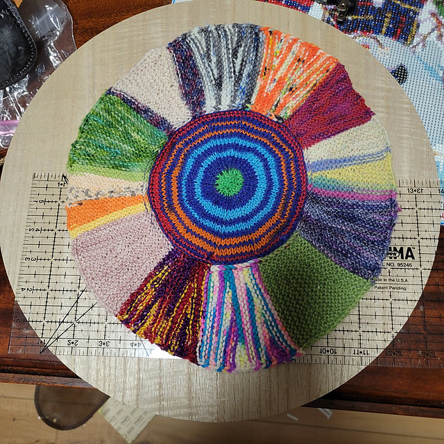 Ravelry: ChaoticK's Groovy Modern Knit Clock