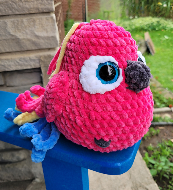 Ravelry: Merlin the Pudgy Parrot pattern by Charlene Morris