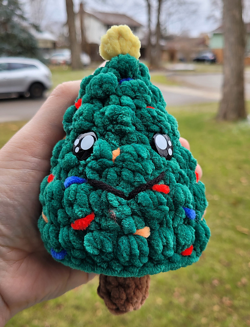 Ravelry: Jack the Happy Little Christmas Tree pattern by Charlene Morris
