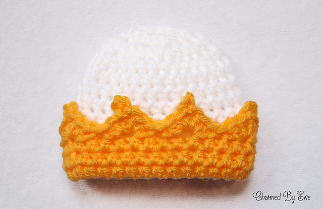 Ravelry: Preemie Crown Hat pattern by Janaya Chouinard