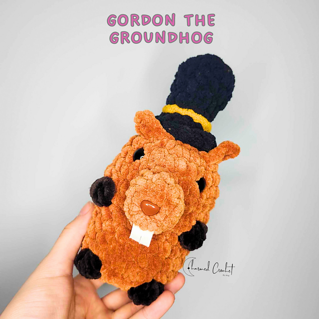 Ravelry: Gordon the Groundhog pattern by Angela Steen