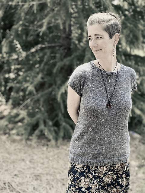 Ravelry: Basic Elements™ Simple Tee pattern by Sandi Rosner