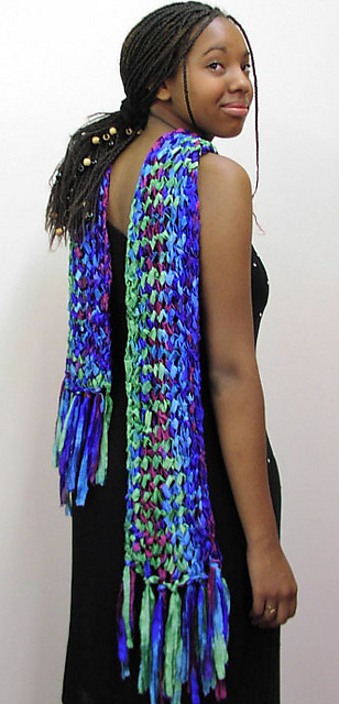 Ravelry: Sachet Rick Rack Scarf pattern by Cheryl Potter