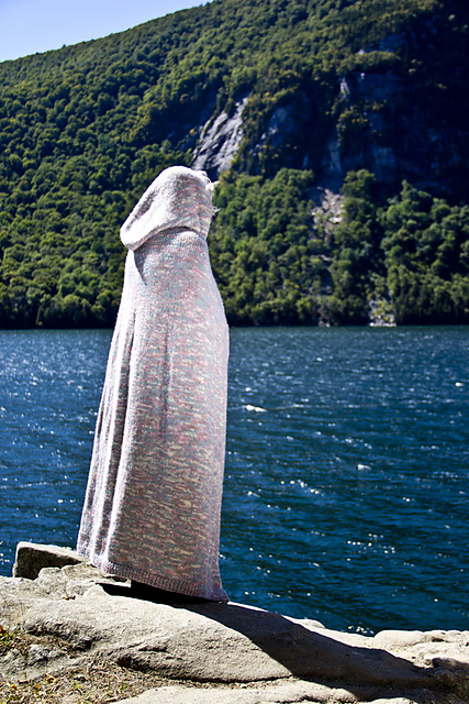 Ravelry: Skye’s Traveling Cloak pattern by Cheryl Potter