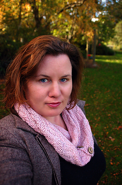 Ravelry: AMH - A Mother's Heart pattern by Kate Eades