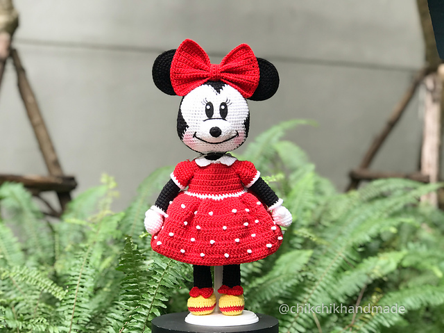 Ravelry: Minnie Mouse pattern by Thuy Trang