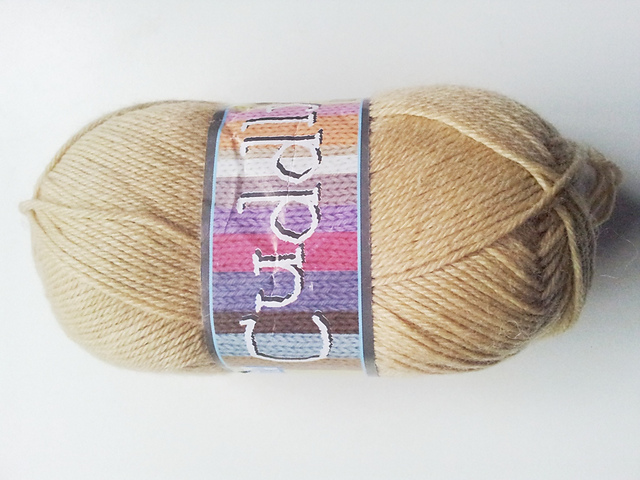 Ravelry: Elle (Saprotex) Cuddly 4-ply