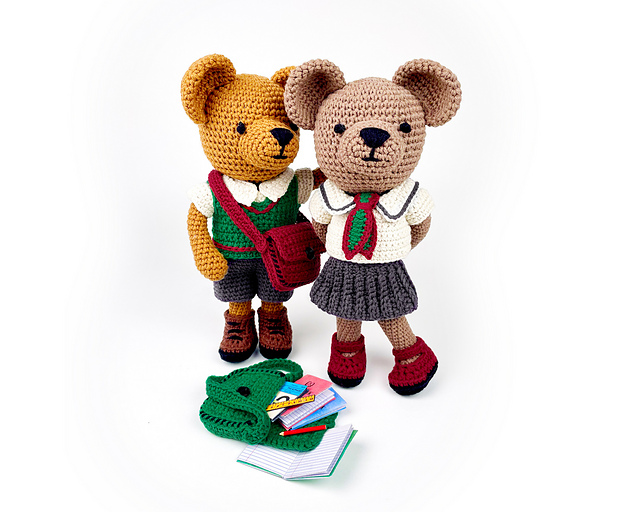 Ravelry: Back to School Bear pattern by Choosy Stuff