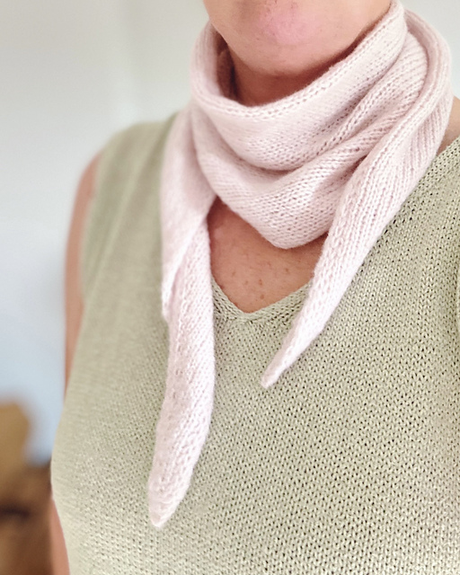 Ravelry: Wölkchen Tuch pattern by ChrisBerlin