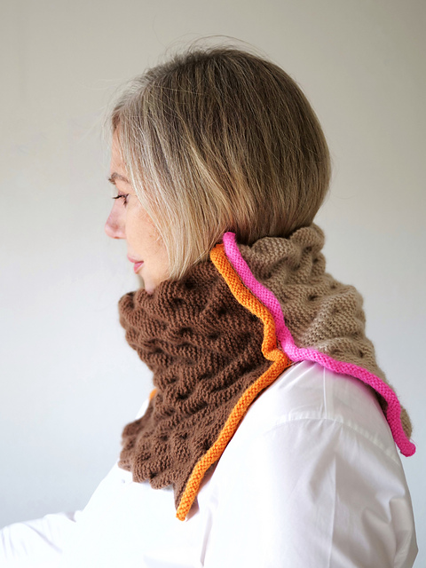 Ravelry: Focaccia Cowl pattern by ChrisBerlin