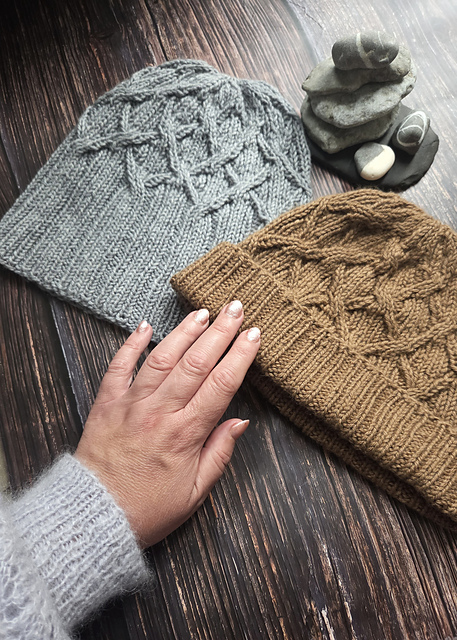 Ravelry: Altaï Hat pattern by Christelle Nihoul