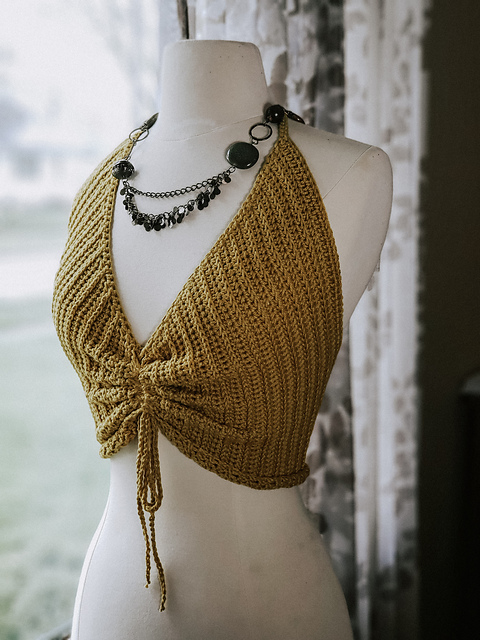 Ravelry: Chloe Crop Top pattern by Christine Marie Kasprzak