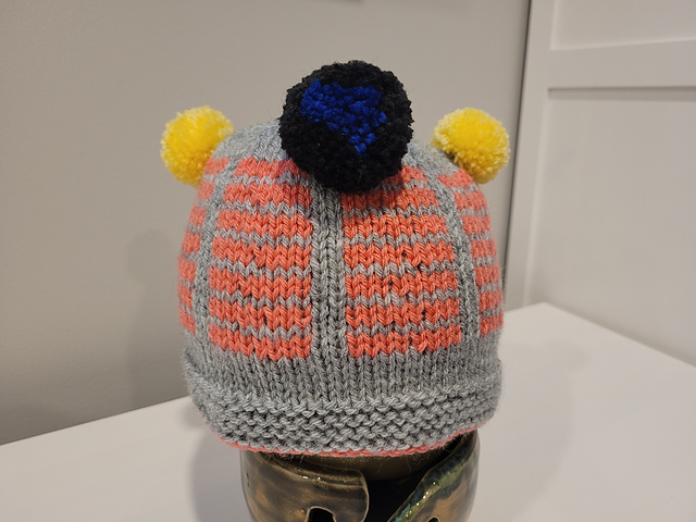 Ravelry: Dalek Tuque (doctor who) pattern by Christine Gallant