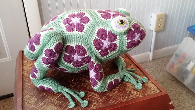 Ravelry: CindyEggleston's Plum Frog