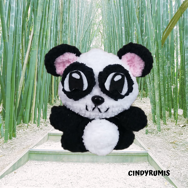 Ravelry: Lucio the Panda pattern by Cindy Herrera