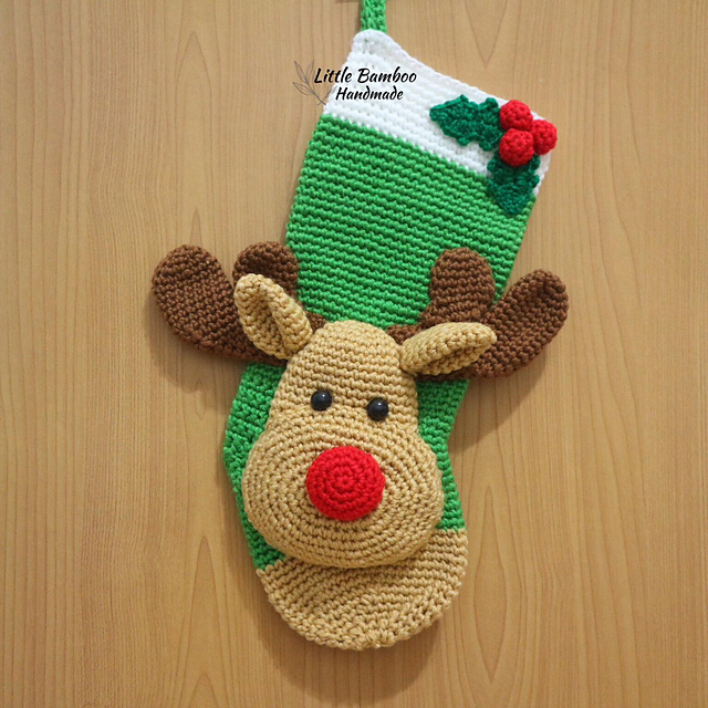 Ravelry: Reindeer Christmas Stocking pattern by Little Bamboo Handmade