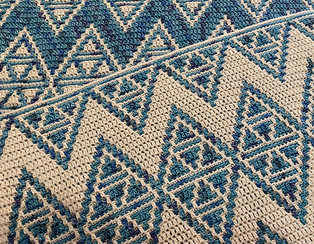 Ravelry: Diamonds in the Skye Mosaic Placemat/runner pattern by Claire ...