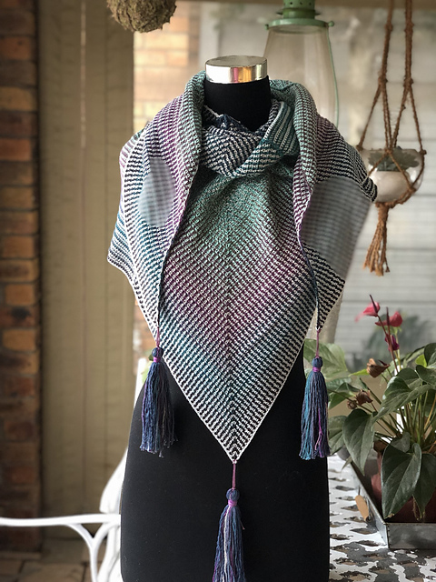 Ravelry: Clandman's Stella Shawl