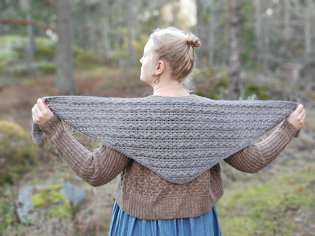Ravelry: Anna-Maja pattern by Linnéa Öhman