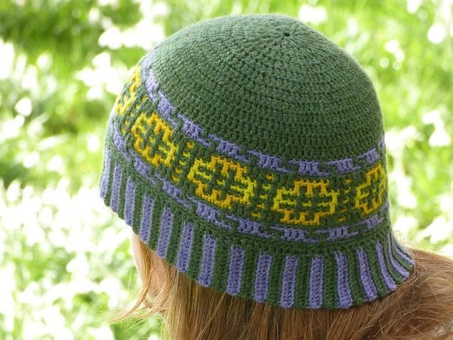 Ravelry: Mosaic Primrose Hat pattern by Clare Hutchinson