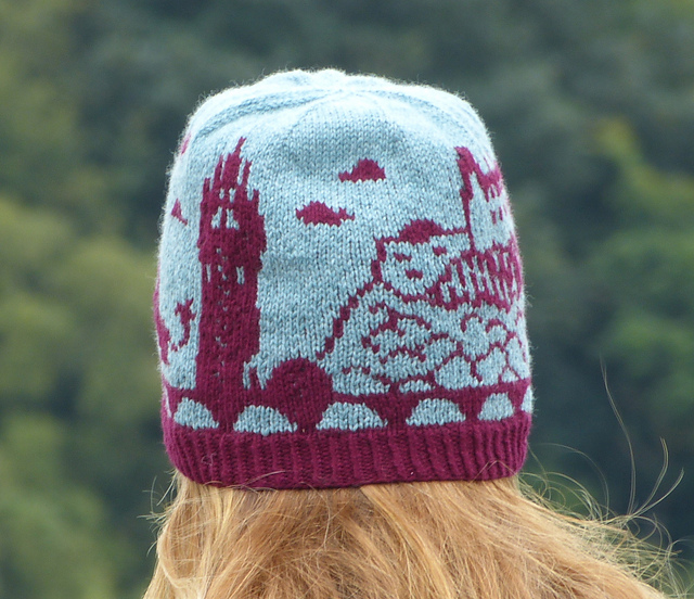 Ravelry: Stirling Skyline pattern by Clare Hutchinson