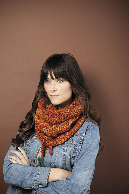 Ravelry: Drawstring Hood / Cowl pattern by Lion Brand Yarn