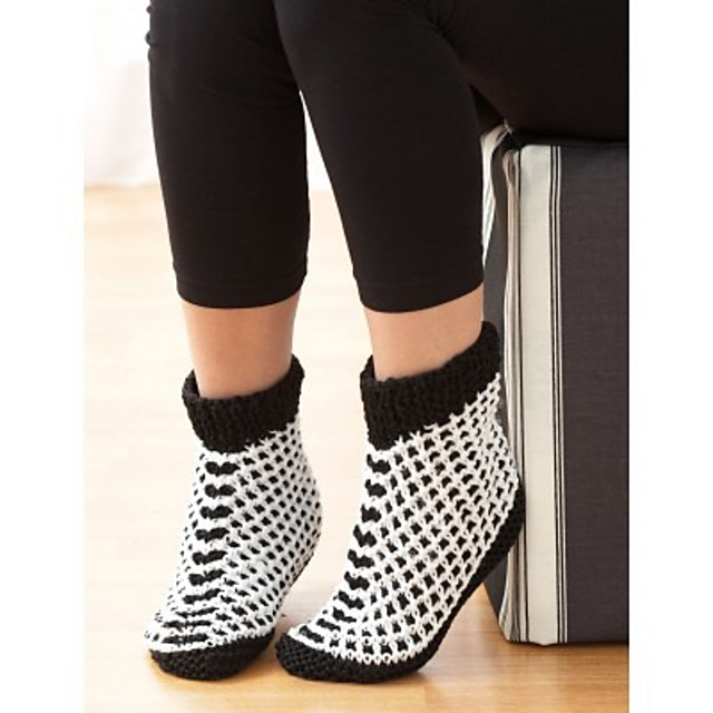 Ravelry: Tweed Slippers pattern by Phentex