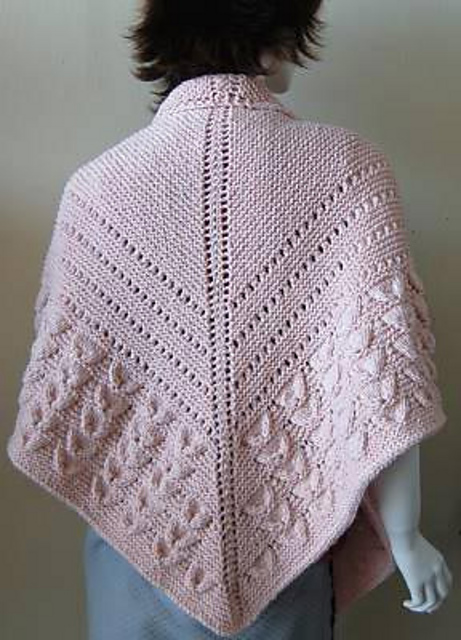 Ravelry: Shell Stitch and Eyelets Shawl pattern by Gail Tanquary