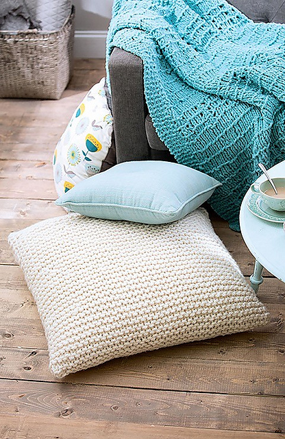 Ravelry: Floor Pillow pattern by Lisa Gentry