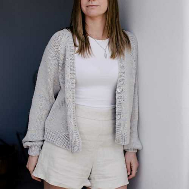 Ravelry: Pisa Cardigan pattern by Holly Townsend