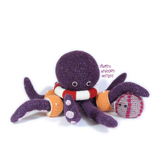 Ravelry: Oliver the Octopus & Ursula the Urchin pattern by Aphra Dowell
