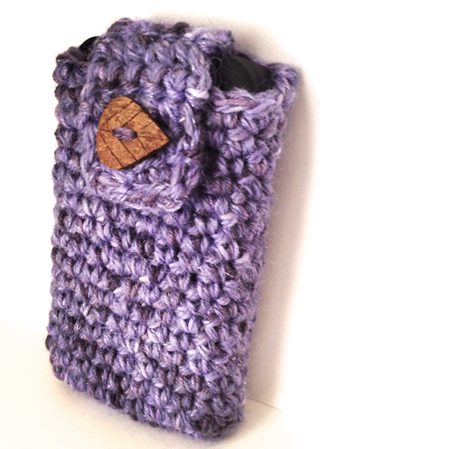 Ravelry: Simple Crochet Phone Case pattern by Emily Vanek