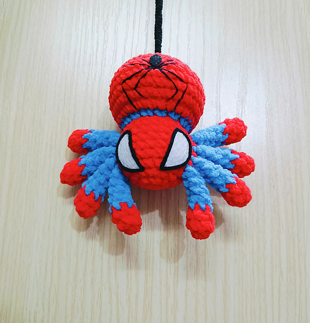 Ravelry: SPIDERMAN SPIDER pattern by Lan Tran